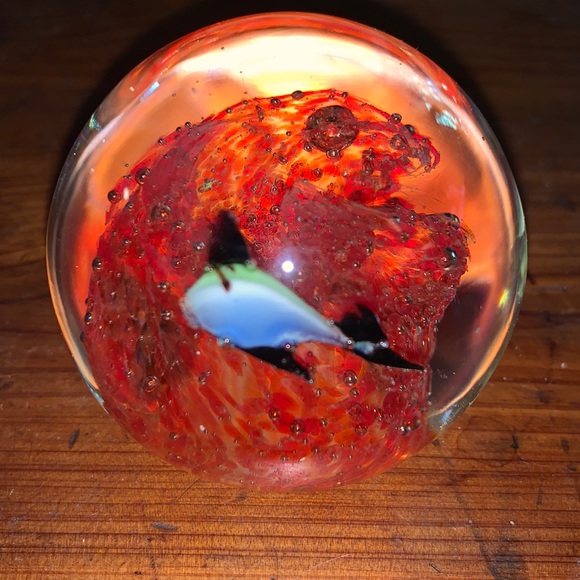 Accents | Ocean Theme Paperweight With Single Creature And Swirling ...